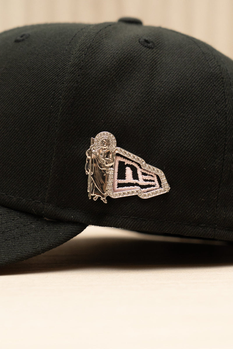 SILVER SAN JUDAS BANDERA PIN – Revien Hats